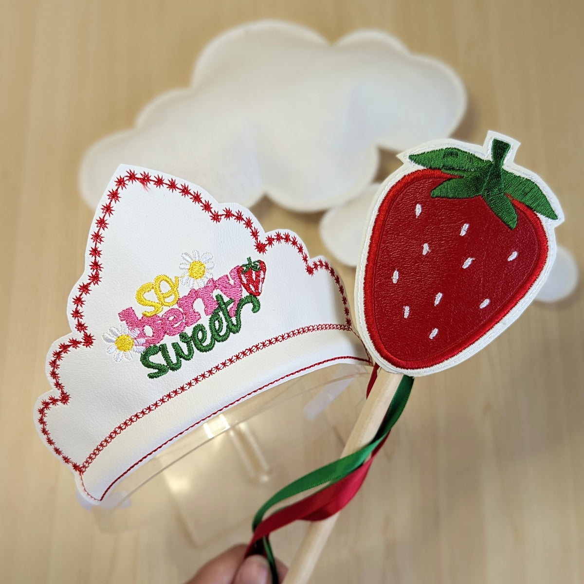 Strawberry Crown and Wand So Berry Sweet Crown – Leluna Star